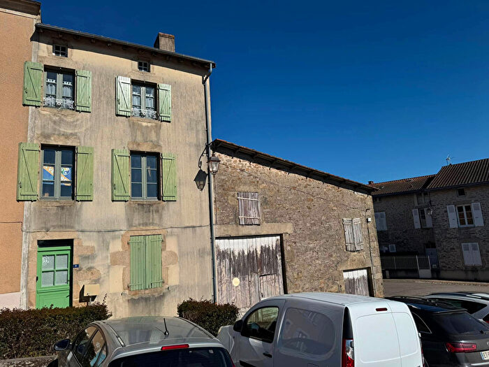 Maison à vendre - Châteauponsac - 8 pièces - 4 chambres