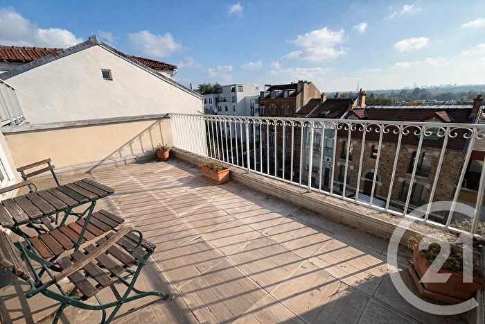 Maison à vendre - Suresnes, Plateau Ouest - 7 pièces - 4 chambres