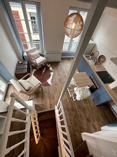 Appartement à louer - Pau, Centre-ville - 2 pièces - 1 chambre