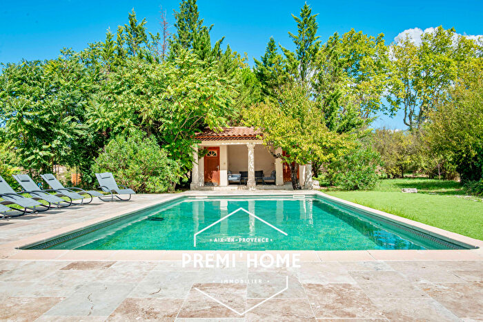 Maison à vendre - Aix-en-Provence, Puyricard, Célony - 6 pièces - 5 chambres