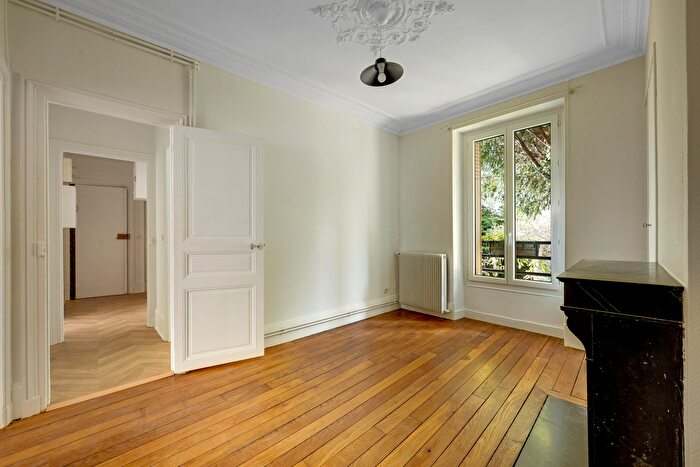 Appartement à vendre - Charenton-le-Pont, Centre ancien - 3 pièces - 2 chambres