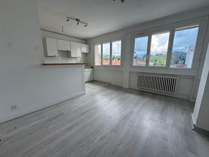 Appartement 2 pièces à louer - Saint-Étienne, Bernay, Valfuret