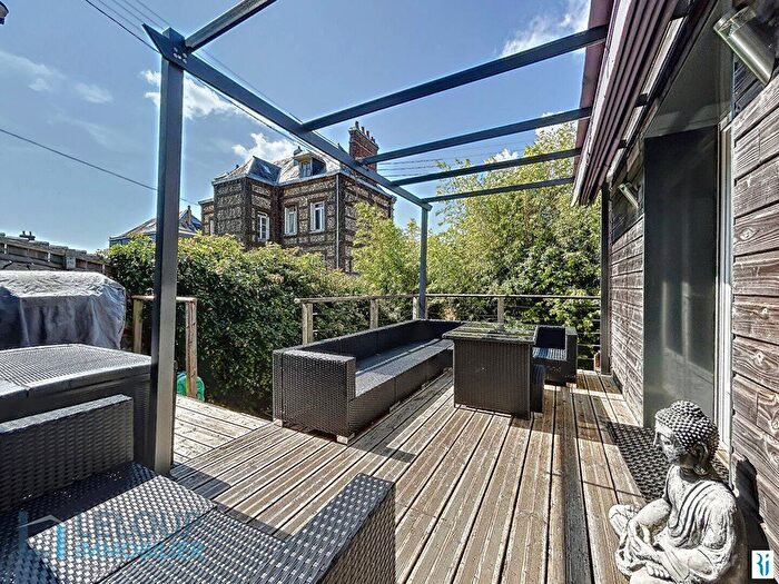 Maison à louer - Coteaux Ouest-Pasteur, Rouen - 6 pièces - 4 chambres