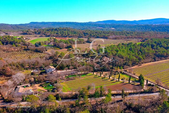 Maison à vendre - Grambois - 9 pièces - 4 chambres