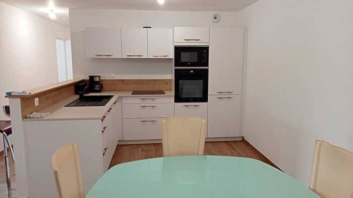 Appartement 3 pièces à Perros-Guirec, à louer