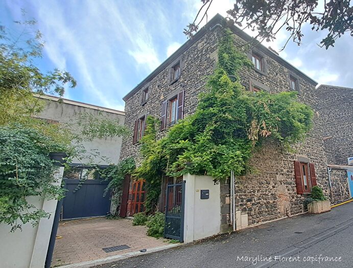 Maison 7 pièces à vendre à Aubière