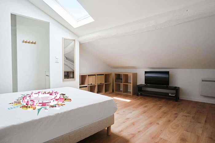 Saint Fiacre-Trois Maisons, Nancy : Appartement 1 pièce à louer