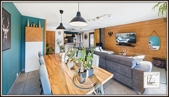 Maison à vendre - Briançon, Chabas, Pramorel, Forville, Mas de Blais - 5 pièces - 3 chambres