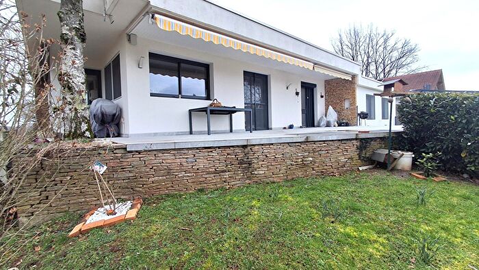 Maison à vendre - Neuville-sur-Ain - 7 pièces - 5 chambres