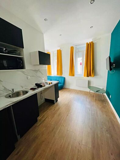 Appartement à louer - Saint-Quentin, Centre-ville - 1 pièce