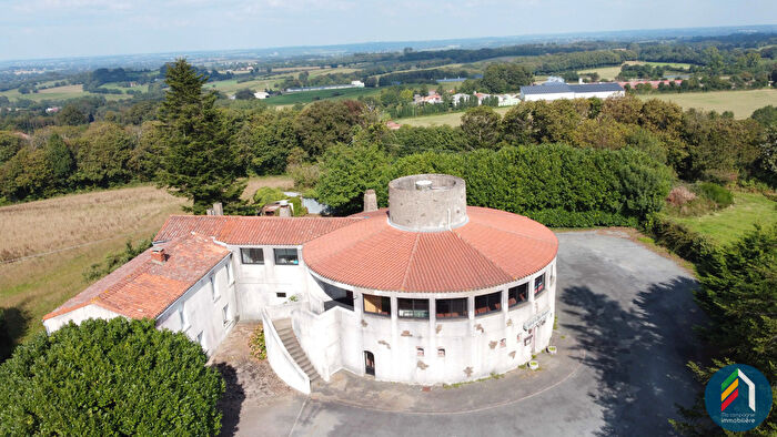 Maison à vendre - Pouzauges - 3 chambres