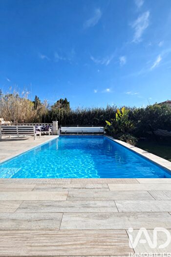 Maison à vendre - Saint-Hippolyte - 4 pièces - 3 chambres