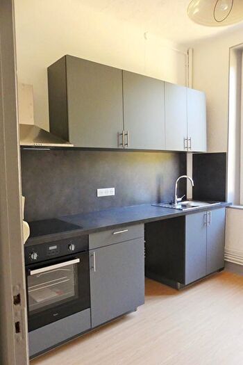 Appartement à louer - Vand uvre-lès-Nancy, Charmois, Nabécor, Tourtel, Brichambeau - 3 pièces - 2 chambres