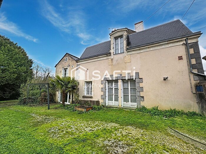 Maison à vendre - Sablé-sur-Sarthe, Rive Gauche - 4 pièces - 3 chambres