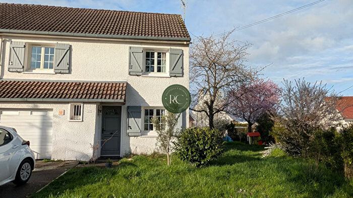 Maison à vendre - Longvic - 4 pièces - 3 chambres