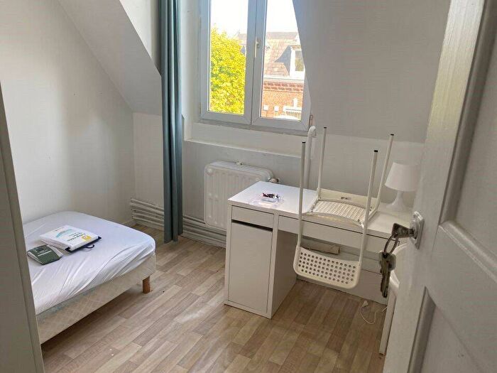 Appartement 1 pièce à louer - Sainte Elisabeth, Roubaix