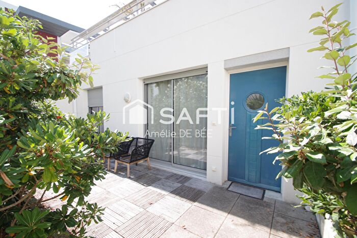 Appartement à vendre - La Rochelle, Port Neuf - 2 pièces - 1 chambre