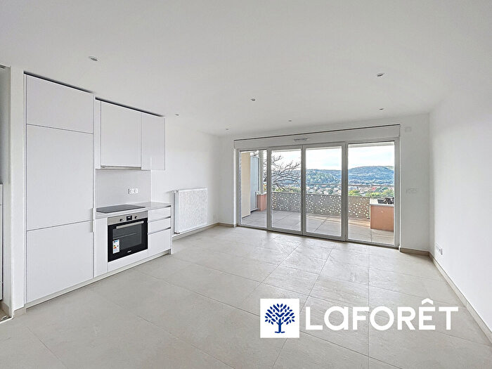 Appartement à vendre - Cagnes-sur-Mer, Les Vallières, Le Malvan, Les Travails, La Combe - 2 pièces - 1 chambre