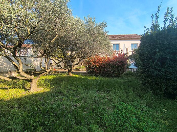 Maison à vendre - Sorgues, La Montagne, Bourdines - 6 pièces - 4 chambres