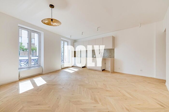 Appartement 3 pièces à vendre à Paris 20ème, Gambetta