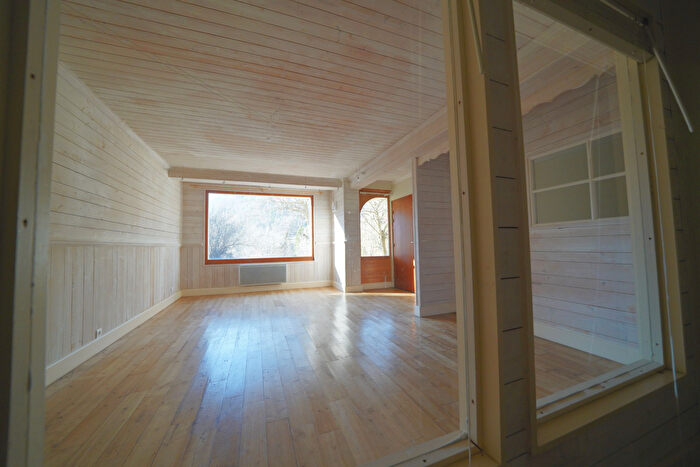 Serraval : Appartement 4 pièces à vendre