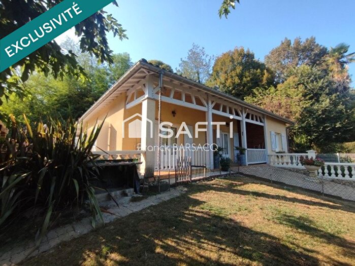 Maison à vendre - Cazaubon - 5 pièces - 4 chambres