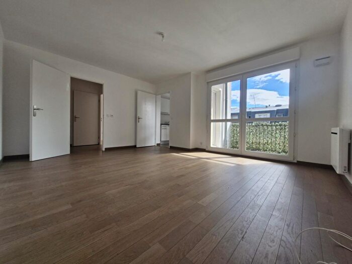 Appartement 2 pièces à Noisy-le-Grand, Sud, à louer
