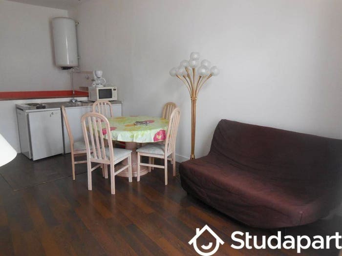 Centre Ville, Blois - Appartement 2 pièces à louer