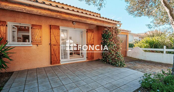 Maison à vendre - Fleury, Saint-Pierre, Les Cabanes - 3 pièces - 2 chambres