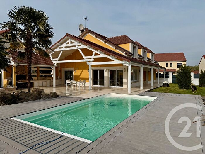 Maison 7 pièces à Angervilliers, à vendre