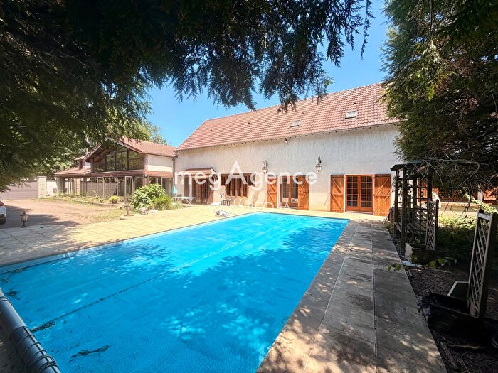 Sens, Faubourg Saint-Didier, Clos-Le-Roi - Maison 15 pièces à vendre
