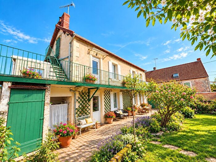 Maison 15 pièces à vendre - Jouet-sur-l'Aubois