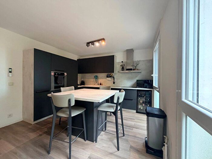Appartement 3 pièces à Saint Tronc, Marseille 10ème arrondissement, à louer