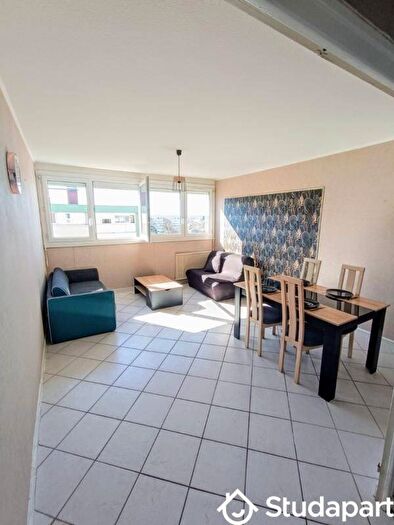 Appartement à louer - Ormeau-Figarol, Tarbes - 1 pièce - 4 chambres