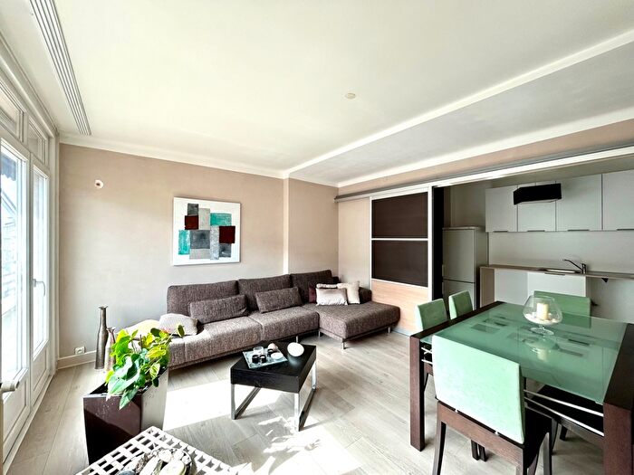 Appartement 2 pièces à Annemasse, Centre-ville, à vendre