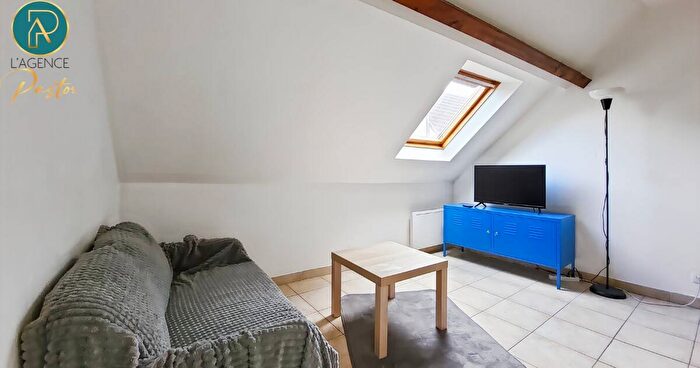 Appartement à louer - Centre Ville, Étampes - 2 pièces - 1 chambre