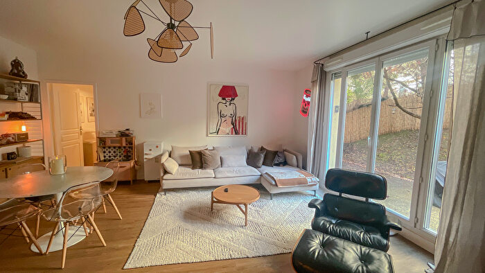 Appartement 4 pièces à Garches, Gare, à vendre