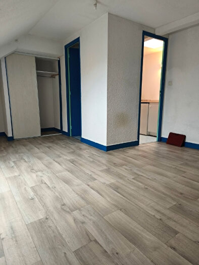 Appartement à louer - Saint-Yrieix-la-Perche - 2 pièces - 1 chambre