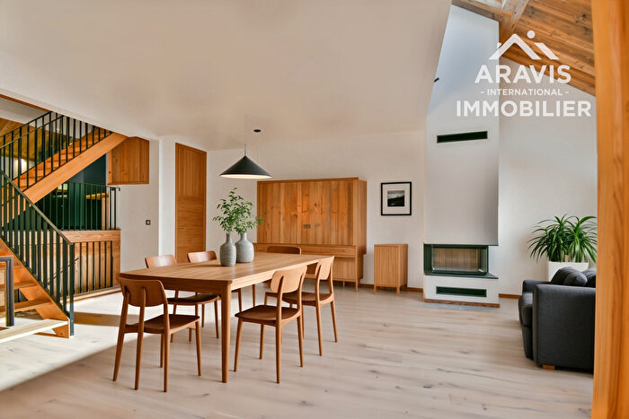 Appartement à vendre - Le Petit-Bornand-les-Glières - 6 pièces - 5 chambres