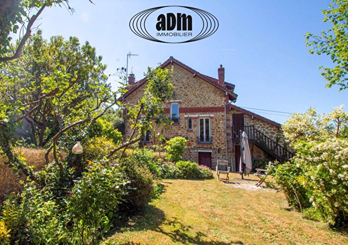 Maison à louer - Saint-Cyr-sur-Morin - 5 pièces - 2 chambres