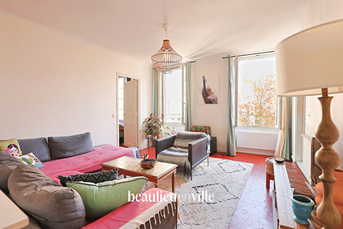 Appartement à vendre - Aix-en-Provence, Centre-ville - 4 pièces - 2 chambres