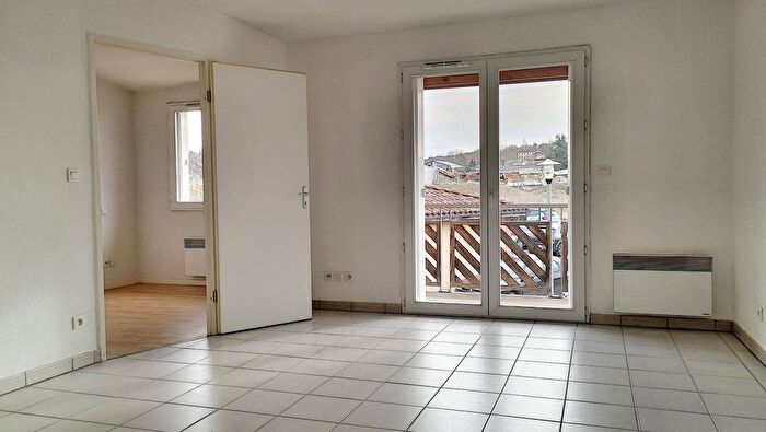 Appartement à louer - Nabeillou-La Jonquiere, Graulhet - 2 pièces - 1 chambre