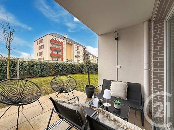 Appartement à louer - Saint-Fargeau-Ponthierry - 3 pièces - 2 chambres