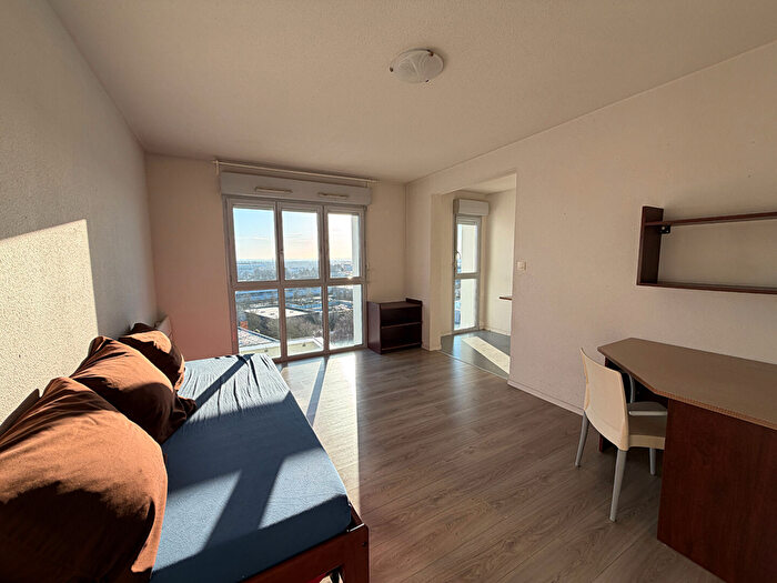 Appartement à louer - Quartiers Nord-Ouest, Villejean - 1 pièce