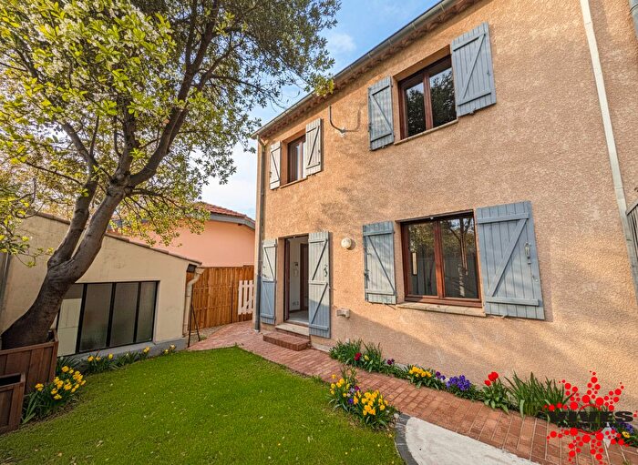 Maison à vendre - Béziers, Champ de Mars - 4 pièces - 3 chambres