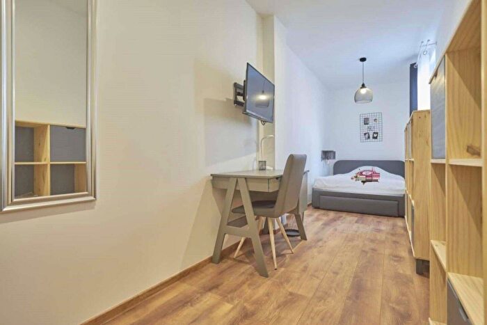 Centre Ville, Reims - Appartement 1 pièce à louer