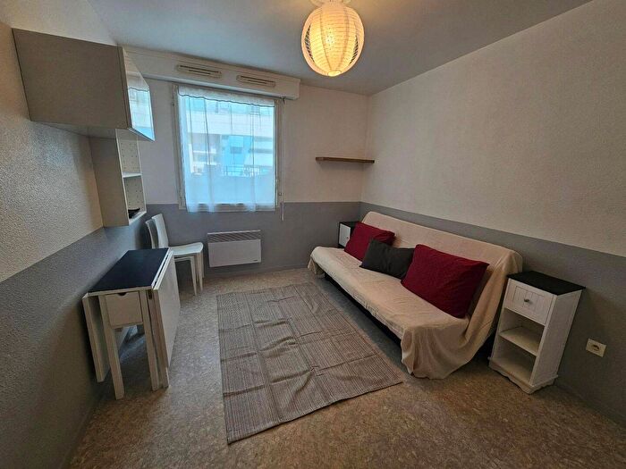 Appartement à louer - Saint Serge-Ney-Chalouère, Angers - 1 pièce