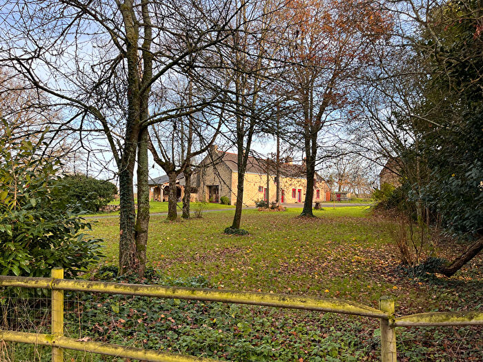 Maison à vendre - Surzur - 6 pièces - 4 chambres