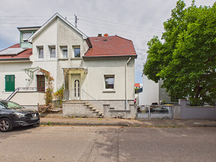 Mulhouse, Bourtzwiller - Maison 5 pièces à vendre