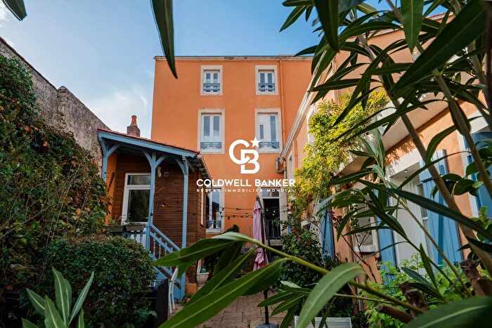 Maison à vendre - Les Sables-dOlonne, Sous-préfecture, La Chaume - 15 pièces - 12 chambres